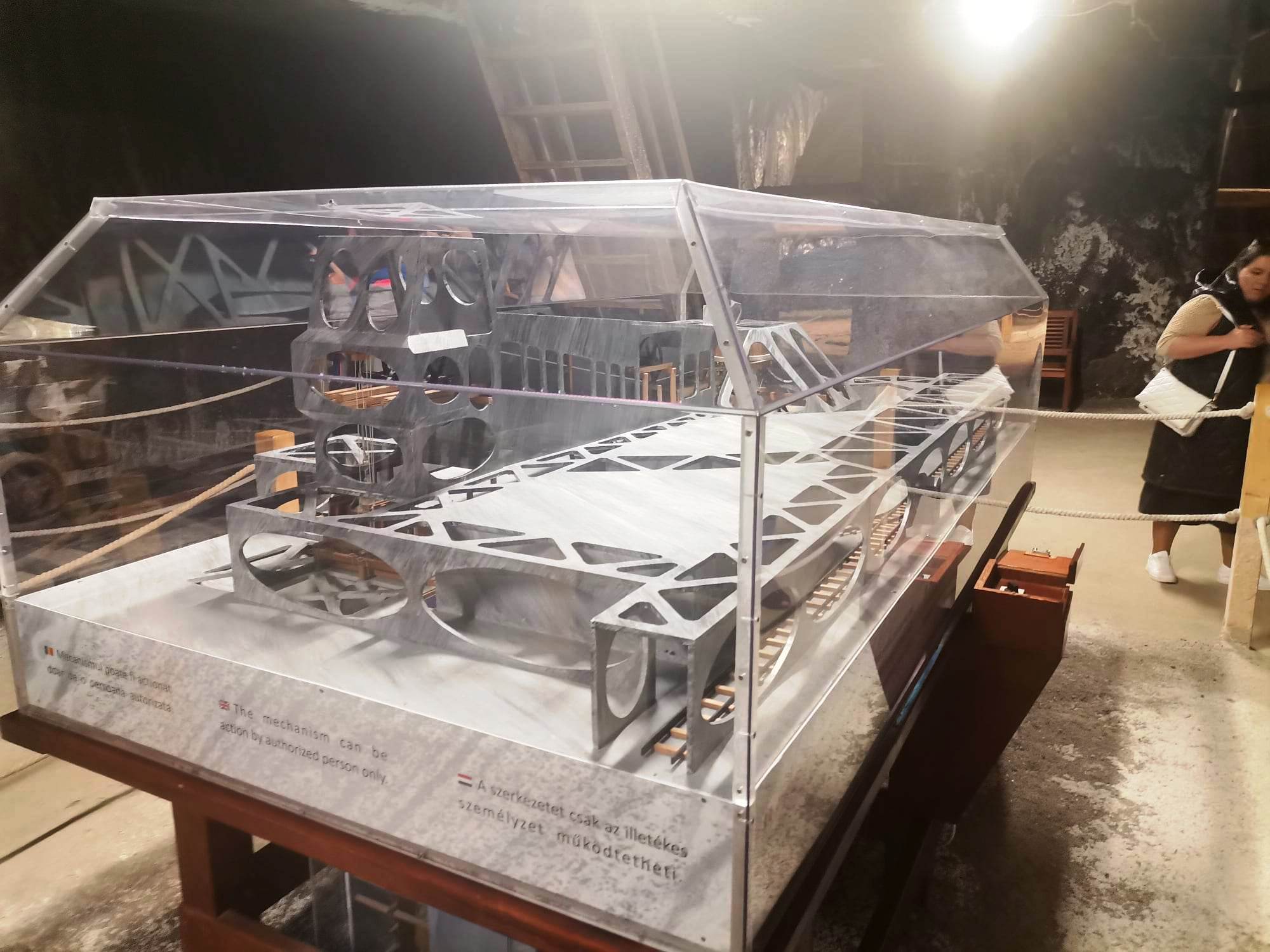 (FOTO) Rudnik soli u Rumuniji: Jedna od najvećih turističkih atrakcija ...