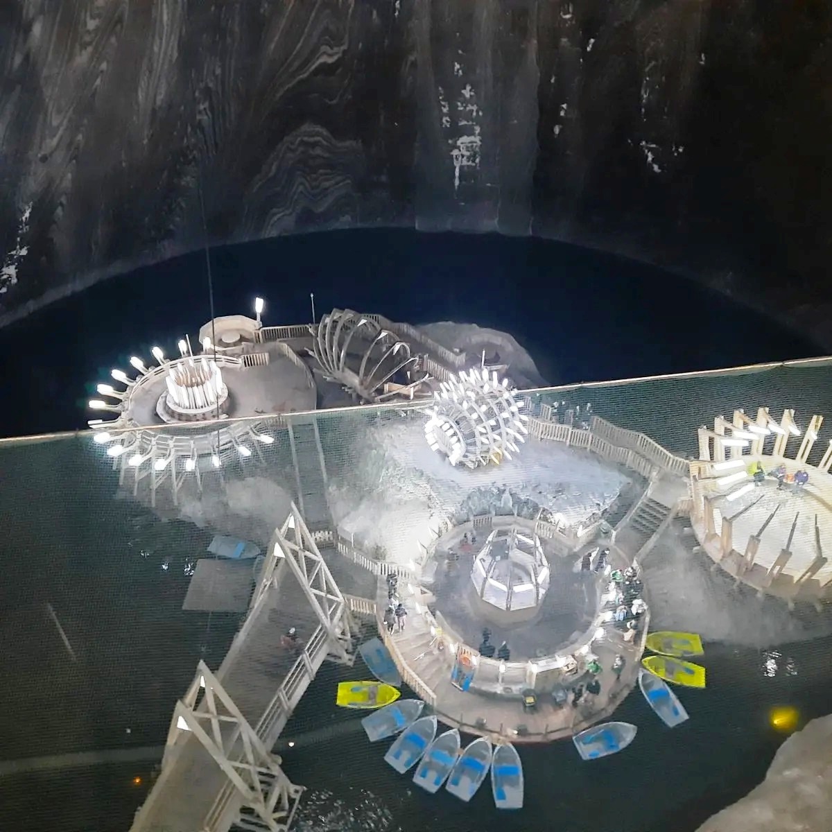 (FOTO) Rudnik soli u Rumuniji: Jedna od najvećih turističkih atrakcija ...