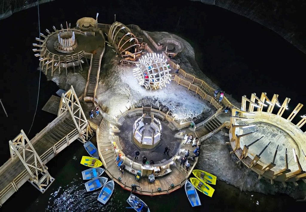 (FOTO) Rudnik soli u Rumuniji: Jedna od najvećih turističkih atrakcija ...