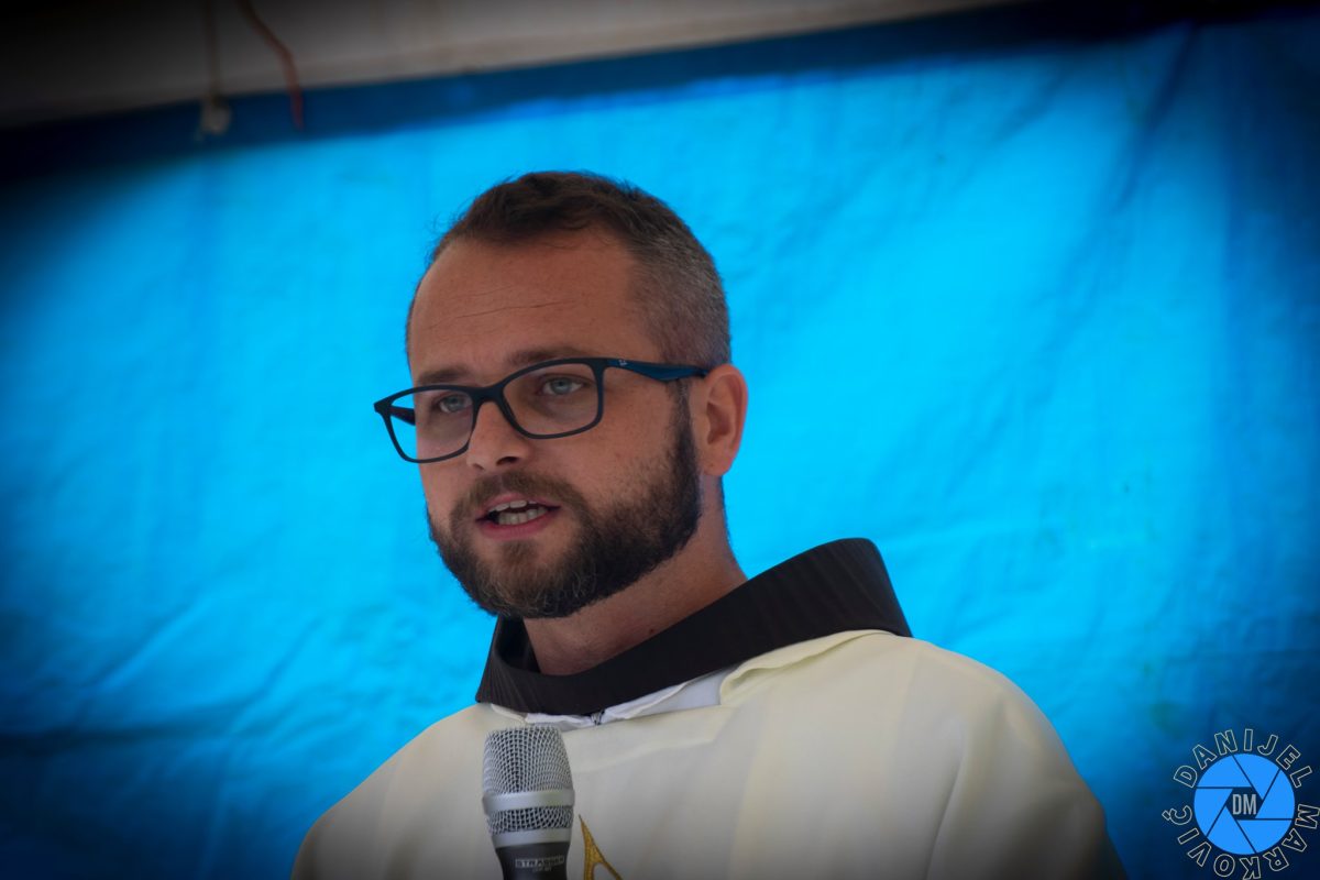 (VIDEO) Fra Mario Katušić: Strašna je činjenica da drugome nanosimo zlo ...