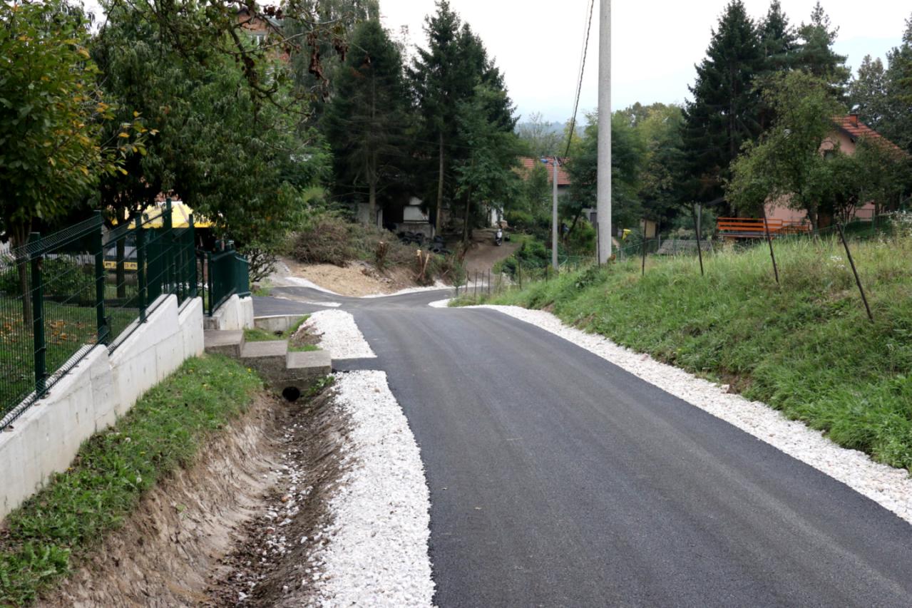 Grad Tuzla nastavlja s infrastrukturnim ulaganjima u naselju Kiseljak ...